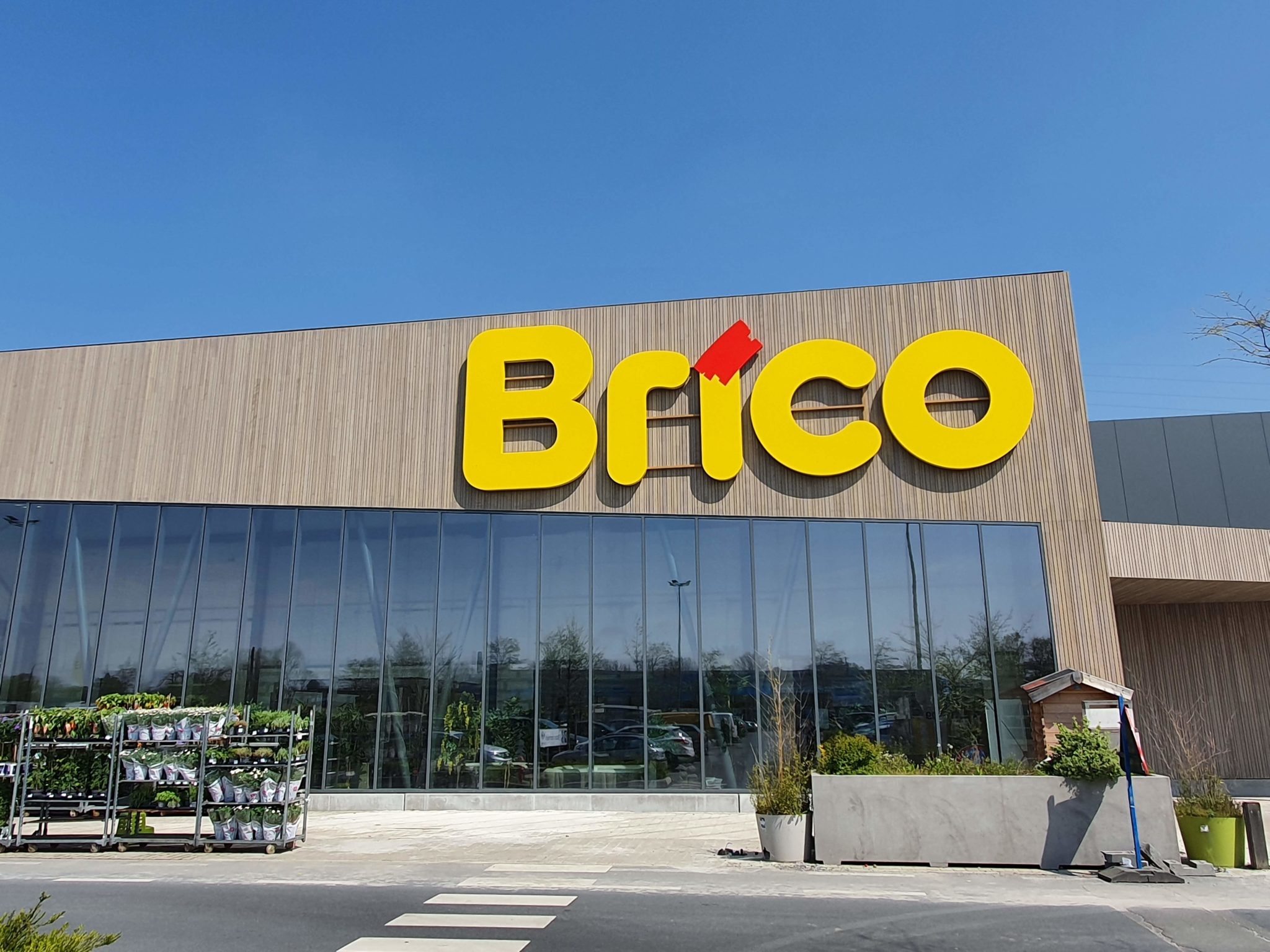 Brico - Shopping Froyennes - Facilitez-vous le shopping